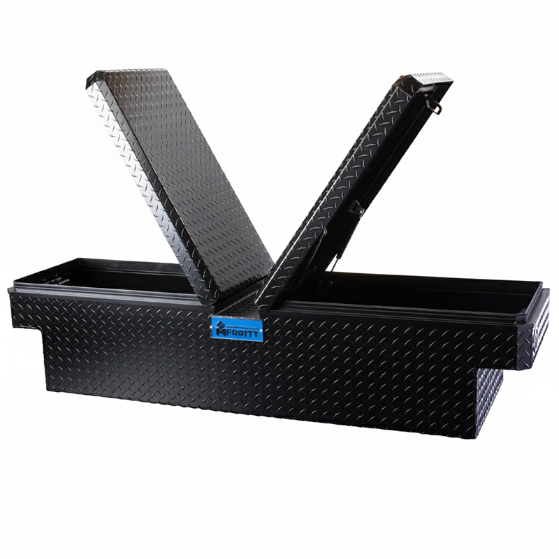Merritt Gull Wing Crossover Tool Box Standard Depth Diamond Tread Alum ...